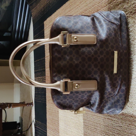 Ivanka Trump | Bags | Ivanka Trump Pursehandbag | Poshmark
